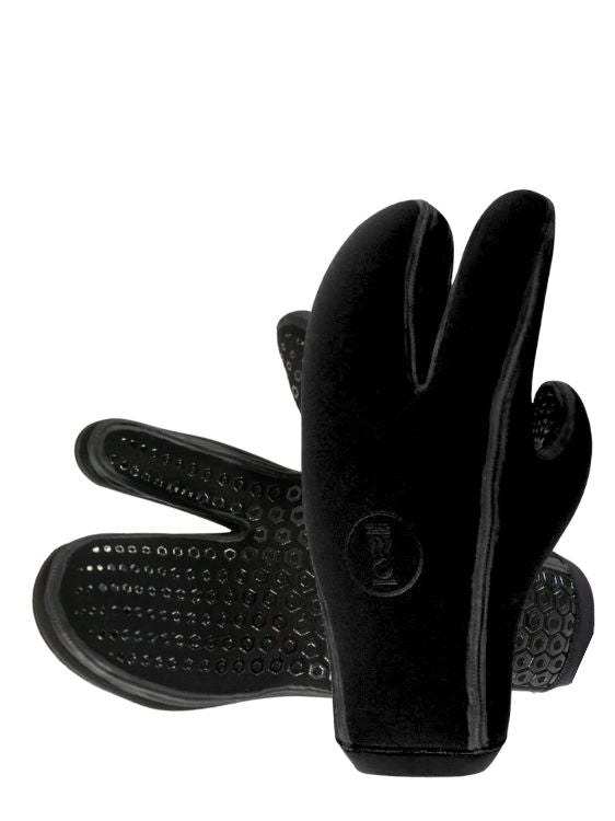 Fourth Element 7mm Neoprene Hydrolock Mitts ($119) | ODG Australia
